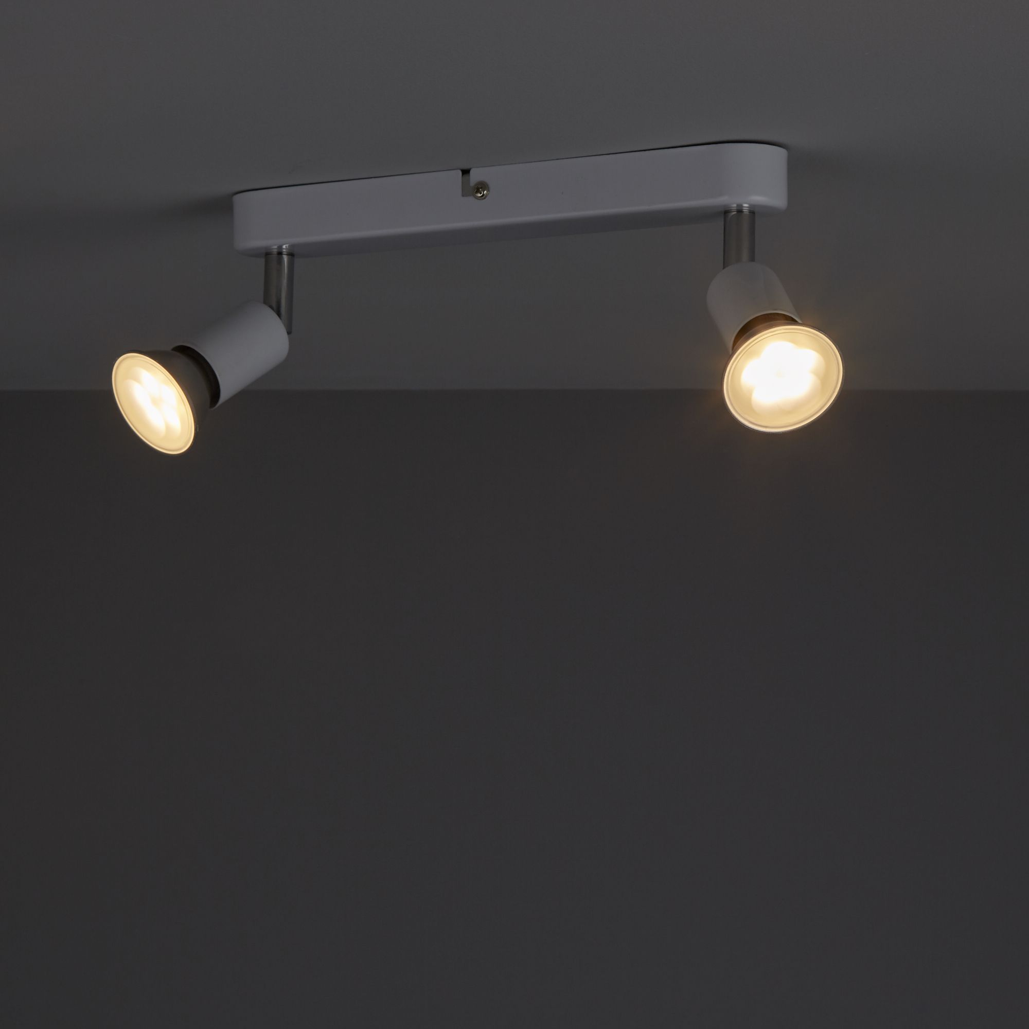 White 2 Light Spotlight
