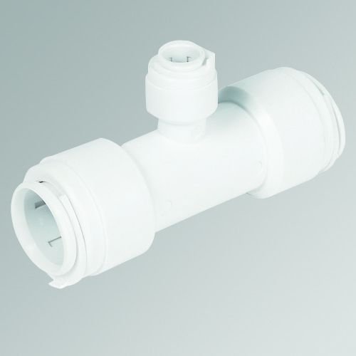 White Push-fit Reducing Pipe tee (Dia)22mm x 22mm x 10mm | DIY at B&Q