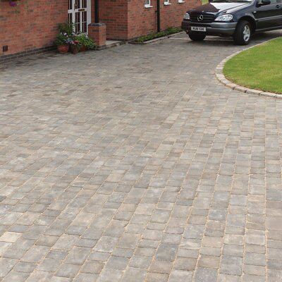 Woburn rumbled Brown Block paving | DIY at B&Q