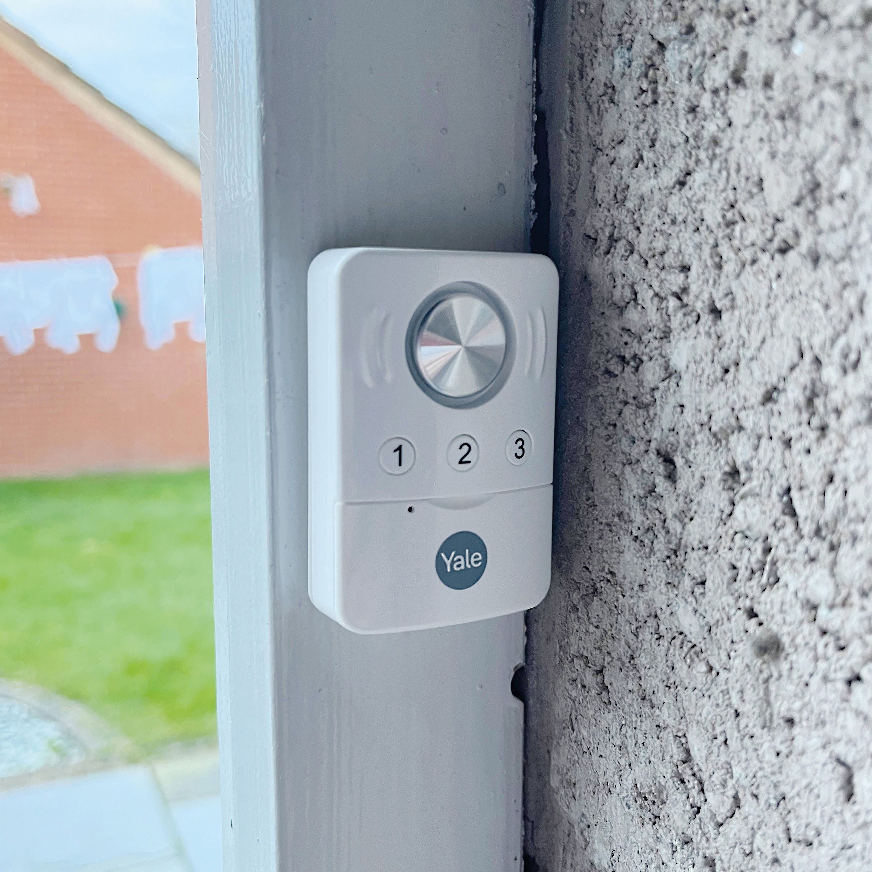 Yale YSGA02-W Shed & garage alarm kit, 3 piece