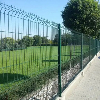 1.8m High V Mesh Security Fence Post - Powder Coated Green, Anti-Climb ...