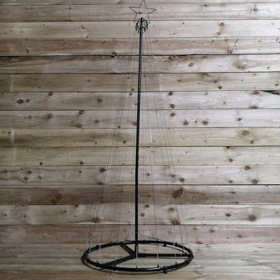 1.8m Outdoor Maypole Christmas Tree with 560 Ice White 10% Flashing LEDs