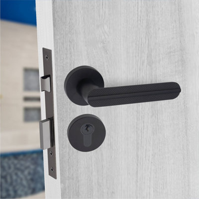 1 Pair Modern Lima Euro Lock Internal Door Handles, 70mm Key & Key ...