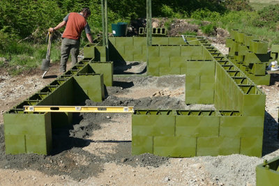 1 Pallet of Large QUICKBLOCK in Grey 250 Blocks