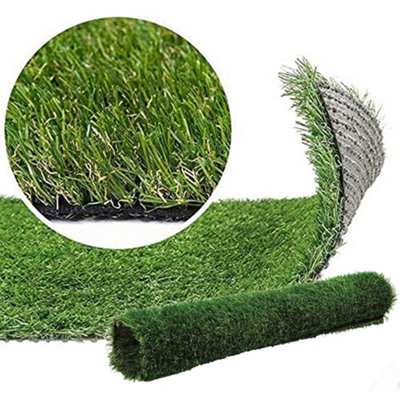 1 Roll Of Realistic & Natural Looking Artificial Grass Medium Length ...