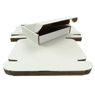 10 X White Postal Boxes 10x8x2 Inches 254x203x51mm Single Wall Cardboard