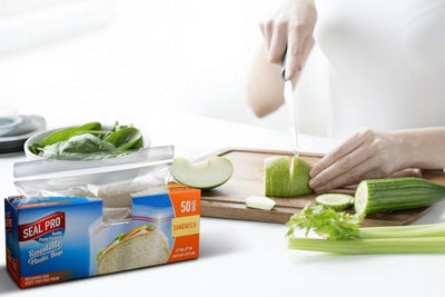 100 Plastic Zip Seal Food Storage Sandwich Bags, Resealable Slider ...