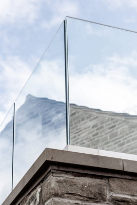 10mm Toughened Glass Balustrade Panels 900mm x 1000mm