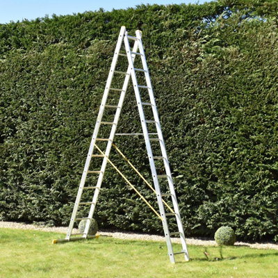Buy 13-Rung Trade Master Pro 2 Section Combination Ladder | DIY at B&Q