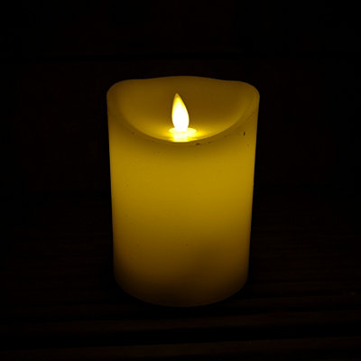 13cm x 9cm Battery Operated Dancing Flame Candle with Timer in Cream