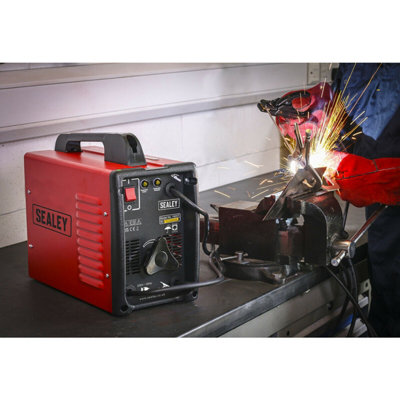 140A Arc Welder with Complete Accessory Kit and Forced Air Cooling System
