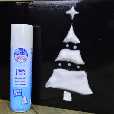 150ml Christmas Snow Spray With an Additional 8 Free Stencils | DIY at B&Q