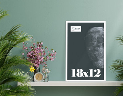 18x12 White Picture Frame (45.7 x 30.5cm) Poster, Photo, Artwork ...