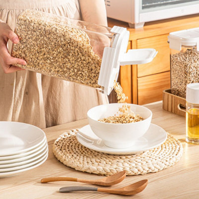 2.3L Airtight Food Storage Containers 13cm W x 8cm D x 30cm H