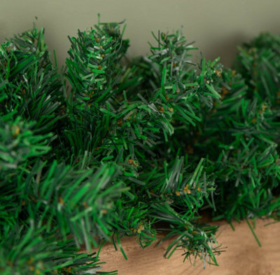 2.7m x 20cm Plain Green Christmas Garland with 260 Tips