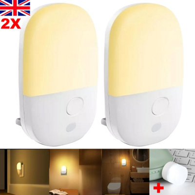 2 Automatic LED Night Light Plug in Energy Saving Dusk 2 Dawn Sensor ...