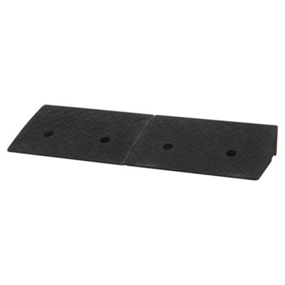 2 Pcs Textured Surface Rubber Kerb Ramps 50cm W x 32cm D x 13cm H