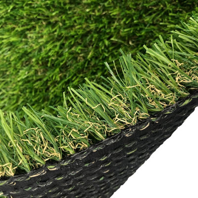 2 Rolls Of Realistic Natural Looking Artificial Grass Astro Turf Medium ...