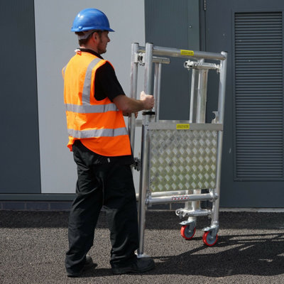 2 Tread Mobile Hop-Up Smart Podium Platform with Guardrail - 2.2m Steps