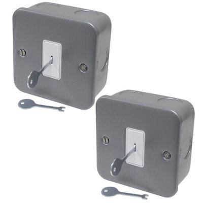 2 x A1electrics Metal Clad Key Switch for Emergency Lighting 10 Amp 1 ...