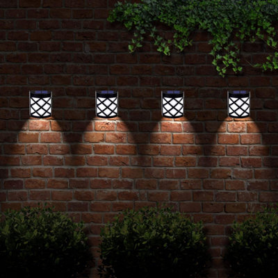 2 X Decorative Fence Lamps With 6 Led - Solar Powered - Weatherproof ...