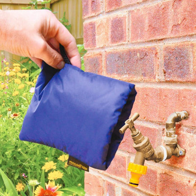 2 x Tap Jackets - Outdoor Insulated Quilted Waterproof Tap Protector ...