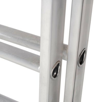 22 Rung Aluminium Double Section Extension Ladder with Stabiliser Feet ...