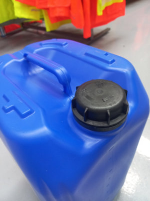25Ltr De-Ionised Water Large Drum Distilled Water De Ionised Battery ...