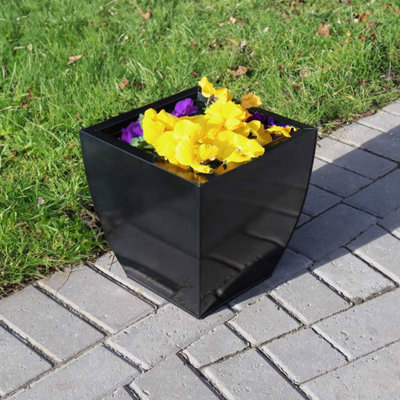 26cm High Zinc Galvanised Flared Cube Platinum Black Planter | DIY at B&Q