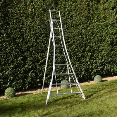 3.0m-BPS 3 Leg Trade Master Tripod | DIY at B&Q