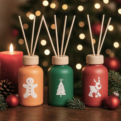 3 Christmas Reed Diffusers Home Fragrance Cinnamon Gingerbread 50ml
