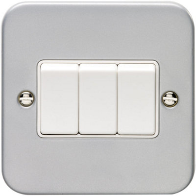 3 Gang Triple Light Switch 2 Way 10A HEAVY DUTY METAL CLAD - White Trim ...