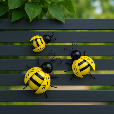 3 Pack Decorative Metal Bees Garden