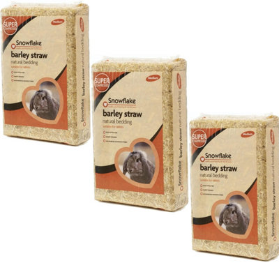 3 x 1.6 KG Soft Flake Barley Straw Animal Bedding For Small Animals