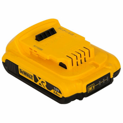 3 x Dewalt DCB183 2.0ah 18v XR Lithium Ion Battery + DCB115 Charger ...