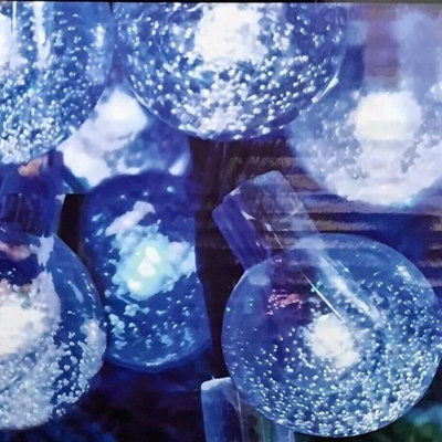 30 LED Blue & White Crystal Ball Lights (8m) - Solar Power Lights for ...