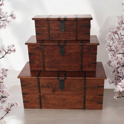 32/80/101CM SET OF 3 WOODEN CHESTS
