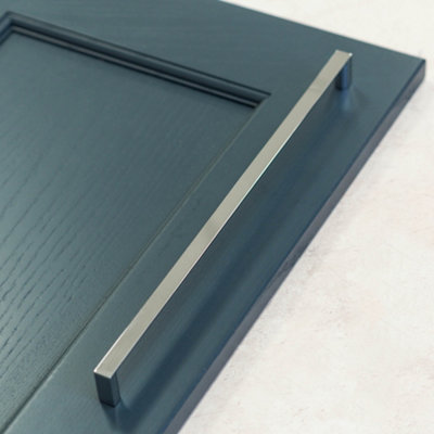 320mm Polished Chrome Square D Handle | DIY at B&Q