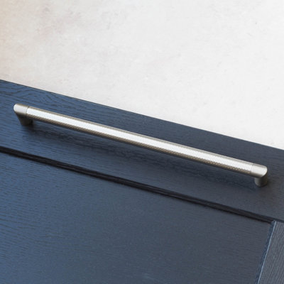 320mm Stainless Steel Knurled D Handle