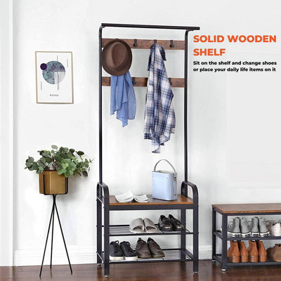 Entrance stand store
