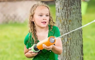 4 x Mini Foam Water Gun Shooter Pump Action Max Liquidator Hydro Blaster