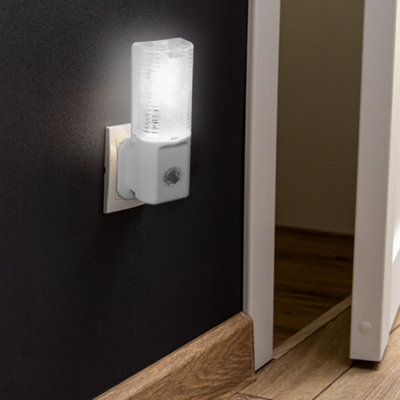 4 X Night Light Bedroom Torch Dark Indoor Flashlight Bright Gift Automatic