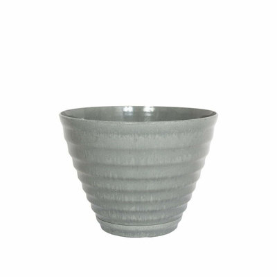 40cm Vale Planter with In-Built Saucer - Plastic - L40 x W40 x H30 cm ...