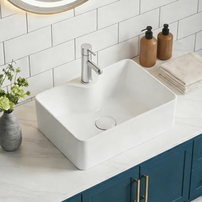 40cm W Rectangular Ceramic Countertop Basin with Central Drain Set, White