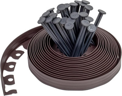 40M BROWN GARDEN EDGE ROLL SET 60MM HEIGHT WITH PEGS