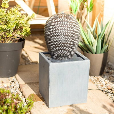 5 inspiring ideas for a relaxing outdoor space | Ideas & Advice | DIY ...