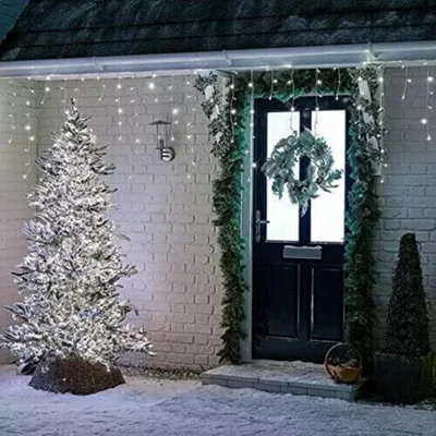 490 LED Icicle String Lights - Indoor & Outdoor Use