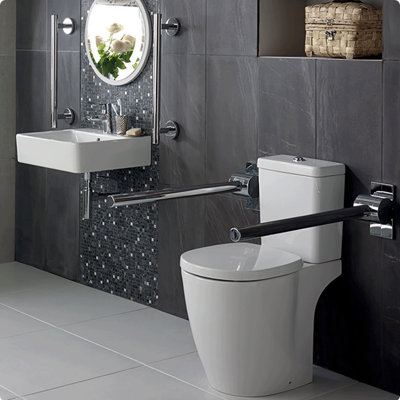 B&q bathroom suites store