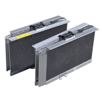 4ft Folding Suitcase Ramp - Robust Non Slip Surface - 272kg Weight Limit