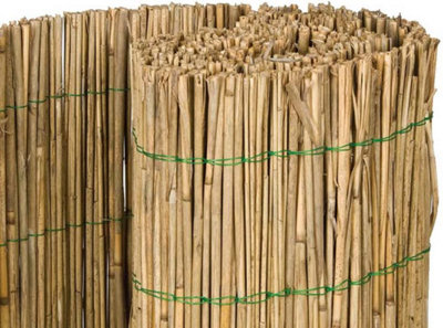 4m Wide Natural Peeled Reed Screening Roll, Garden/Patio/Balcony ...
